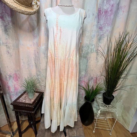 The Pyramid Collection | Dresses | The Pyramid Collection Plus Size Tie ...